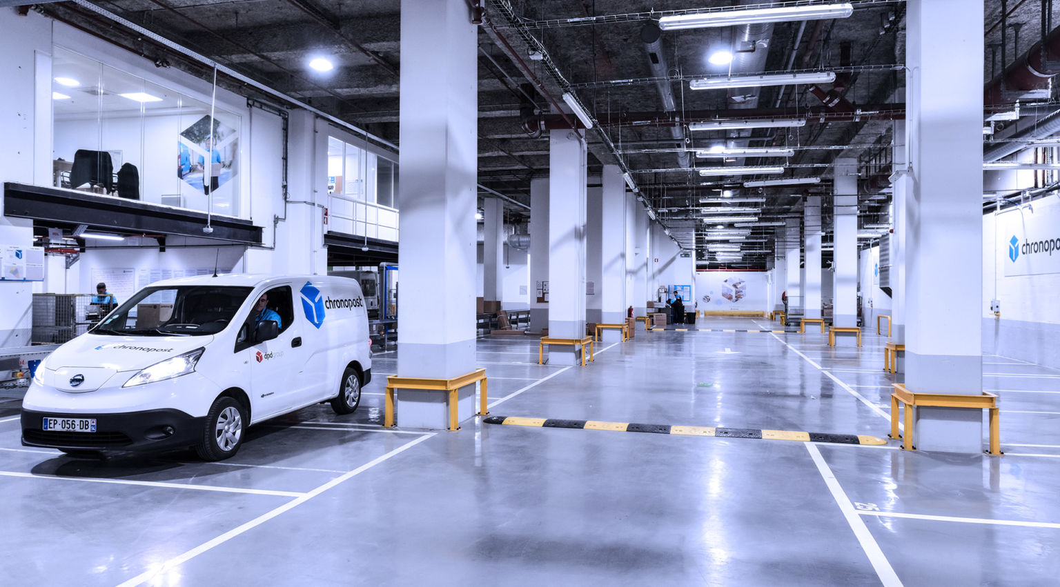 Chronopost installe son nouvel Espace Logistique Urbain à Paris Bercy ...